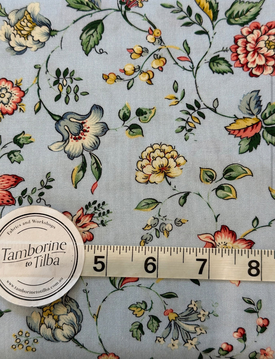 Fabric - Dutch Heritage (2090) - Pretty Floral on Blue – Tamborine to Tilba